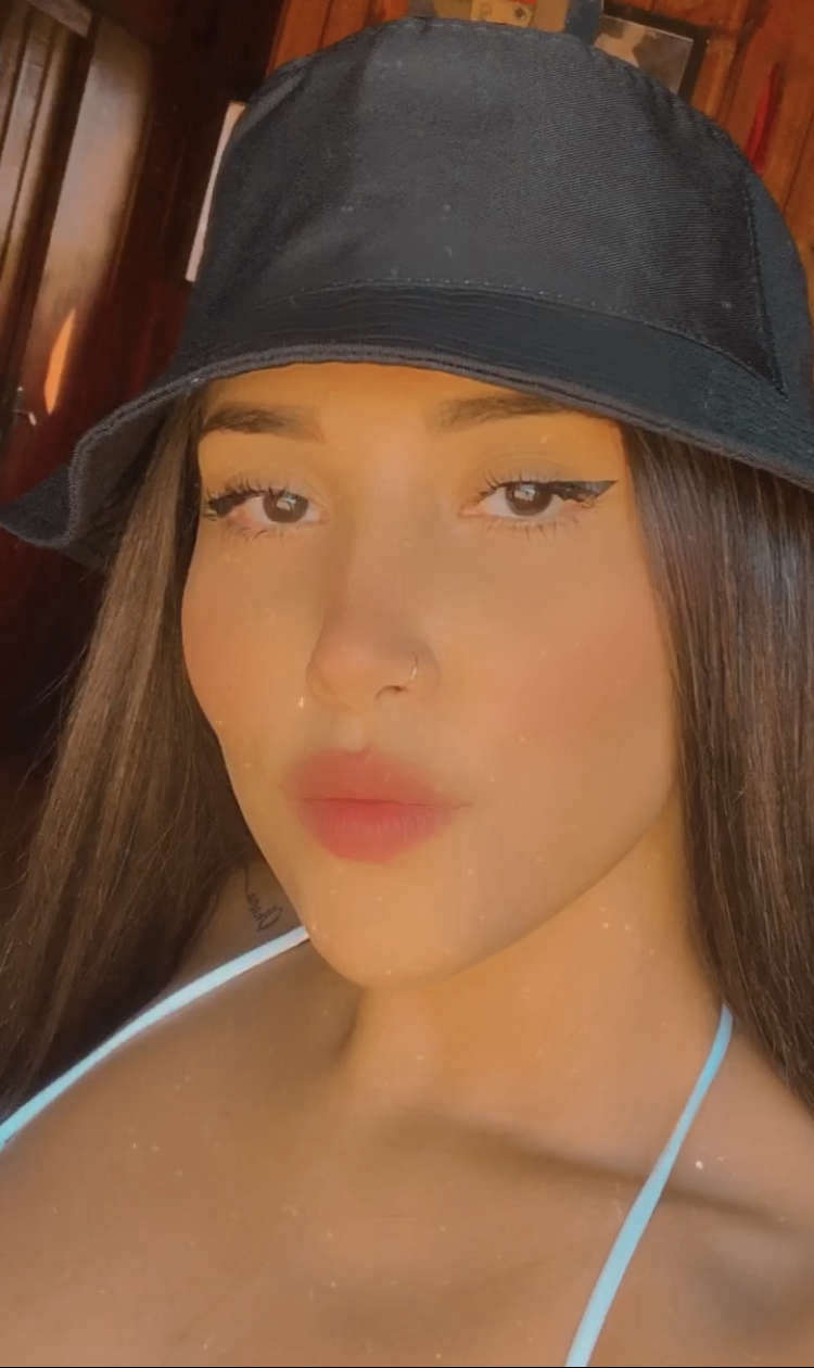 Debora Furgang Serviços, Packs, Fotos, Vídeos e Perfis